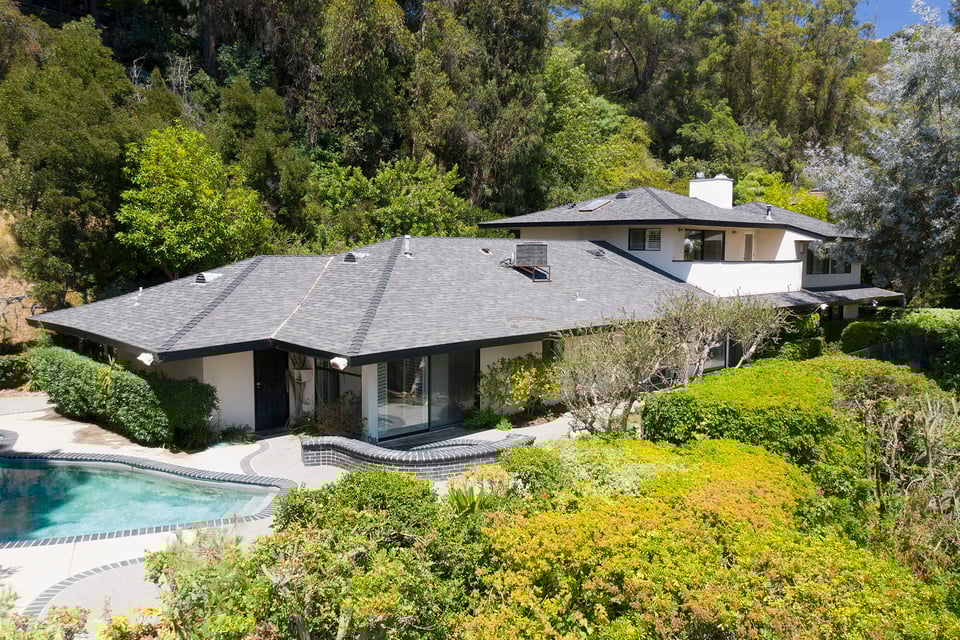 9545 Hidden Valley Rd | Condos on Wilshire