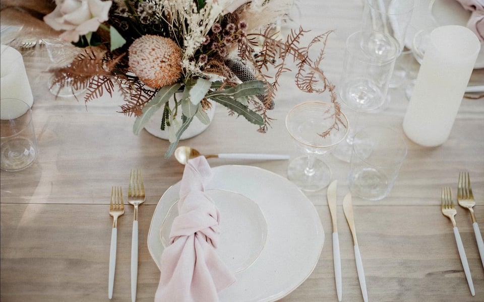 The Ultimate Guide to Hosting the Perfect Dinner Party | Blog | Libby ...