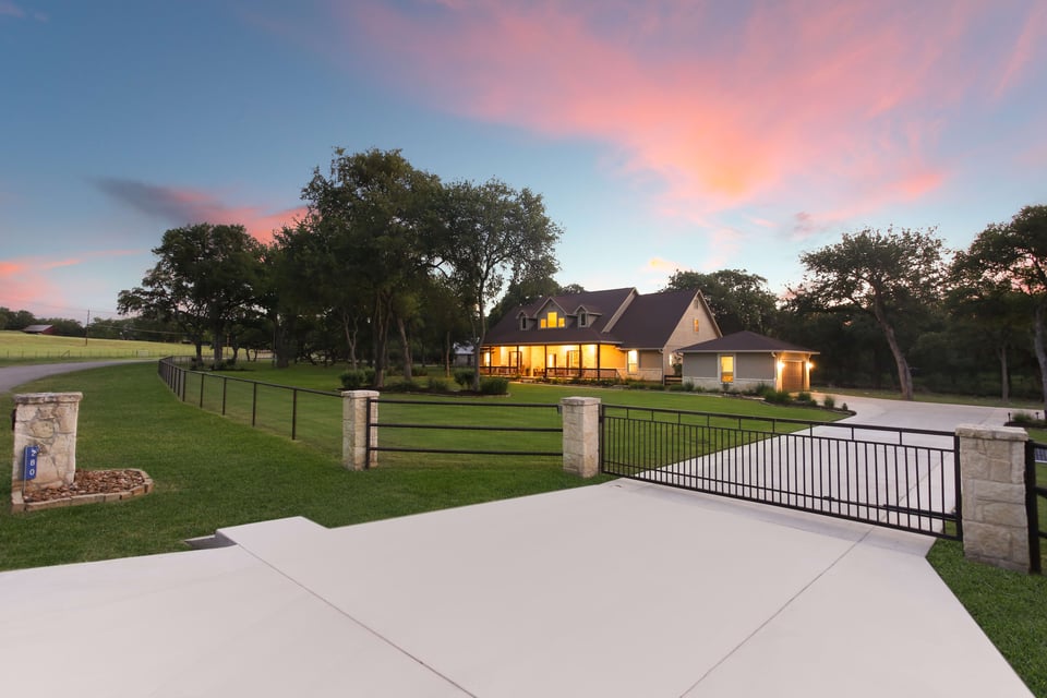 Spring Branch | Neighborhood Guide