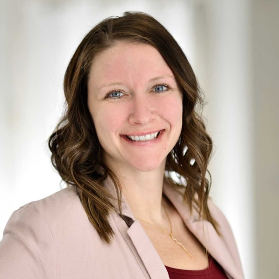 About Ashleigh Johnson | Modern Edge Real Estate Group | Modern Edge ...