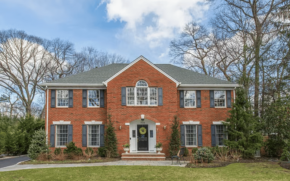 Ridgewood | Neighborhood Guide | Meehan Home Team