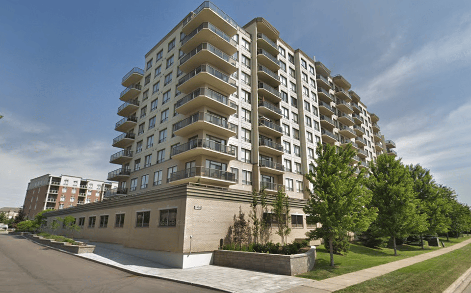 Millcroft Place - Luxury Condos in Burlington, ON | MARTIN GROUP