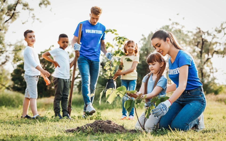 Where to Volunteer With Kids in Austin | Moreland Properties