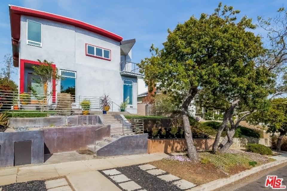 3462 Moore St | Manhattan Beach Real Estate | Amy Frelinger Team