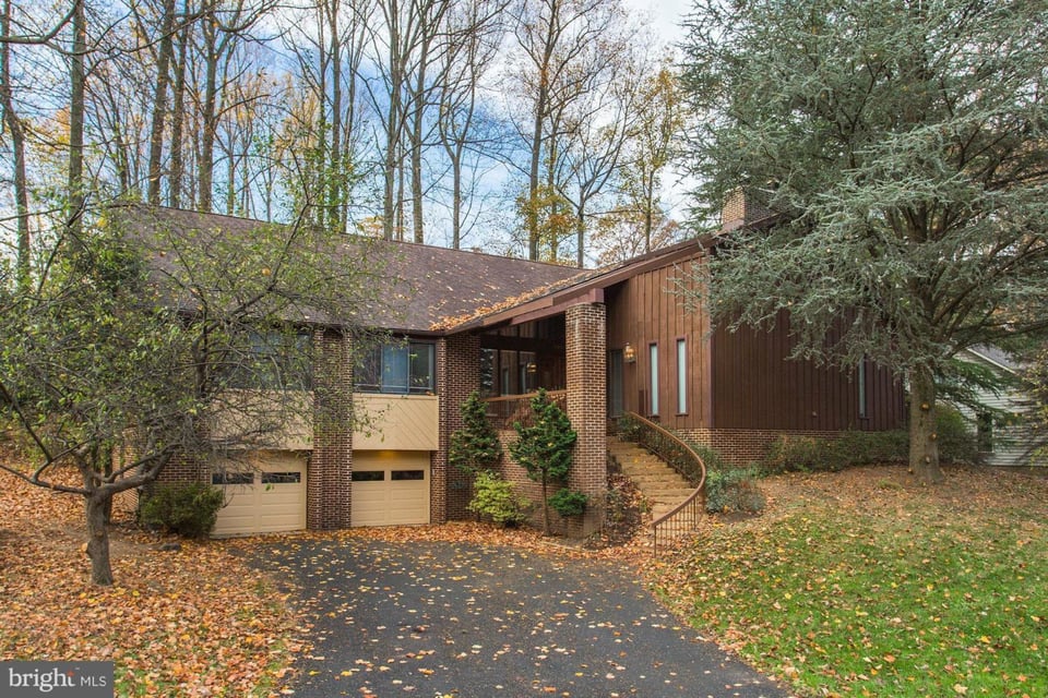 7315 Hooking Rd | Deborah Lembo