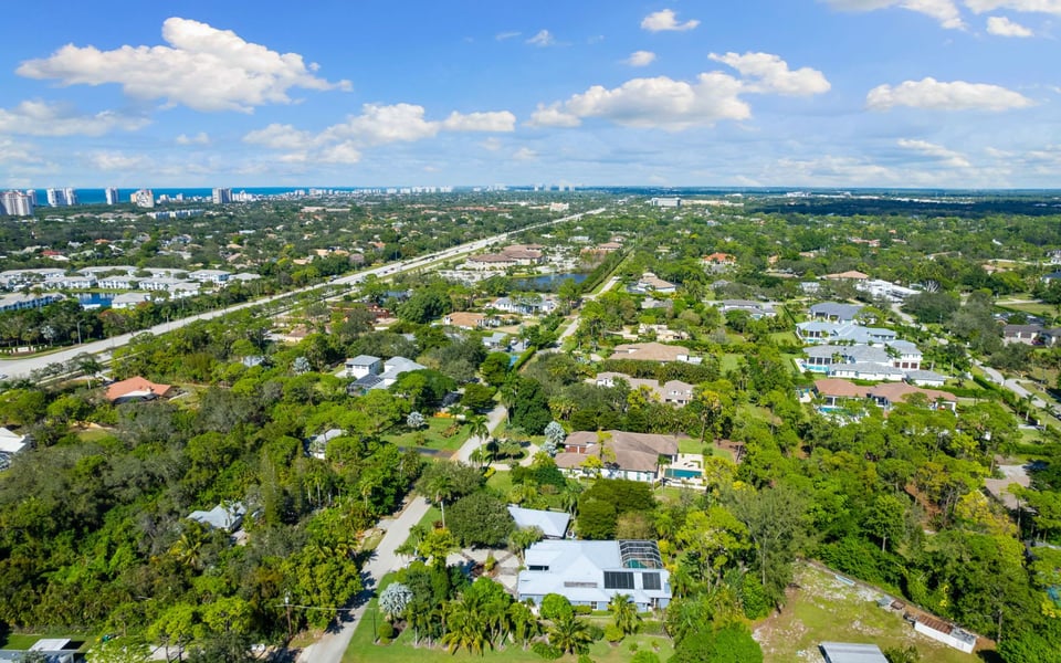 Explore Pine Ridge Luxury Homes Naples