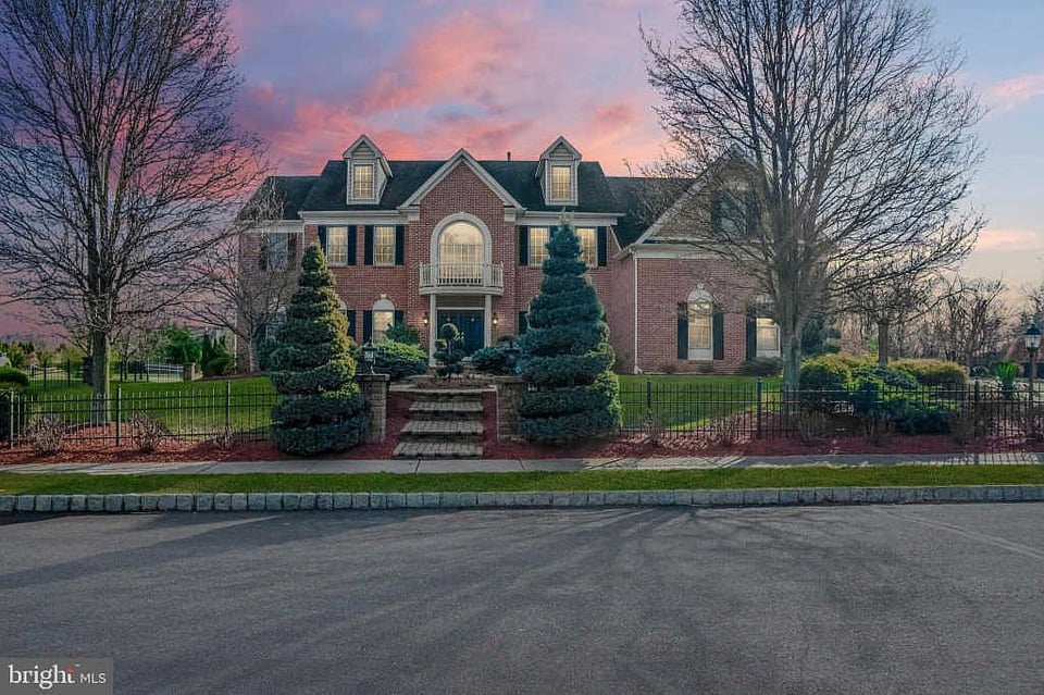 Ambler | Jamie Erfle