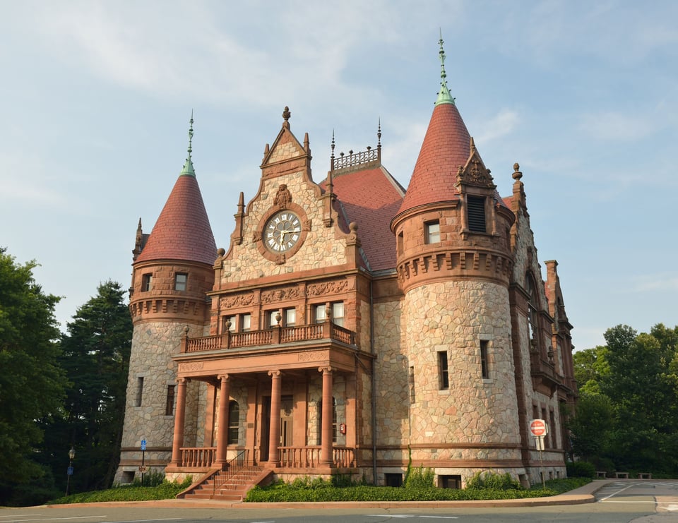 Wellesley | Neighborhood Guide