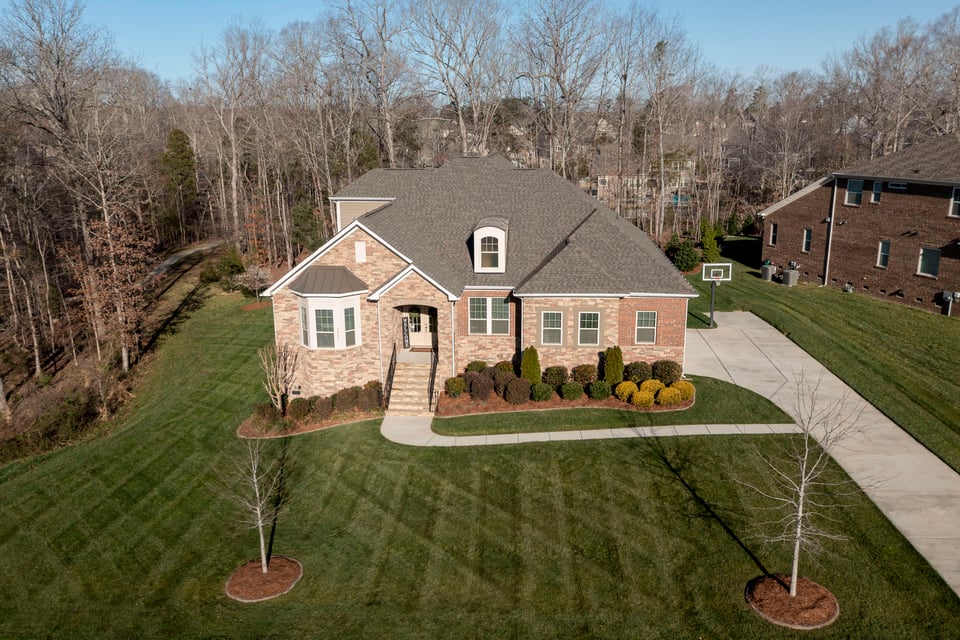 Lawson | Neighborhood Guide