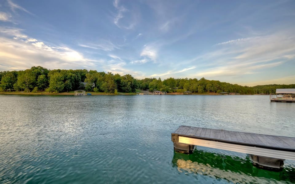 Blue Ridge: Homes, Lifestyle & Adventure with Laura Elleby