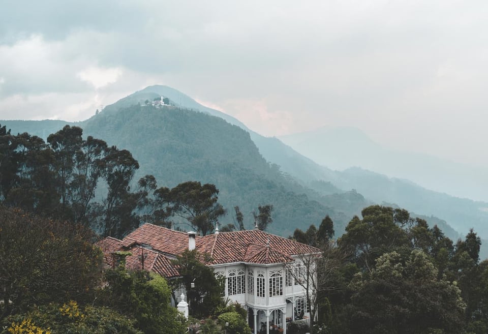 Scarface Mansion Montecito for Sale – Tour El Fureidis