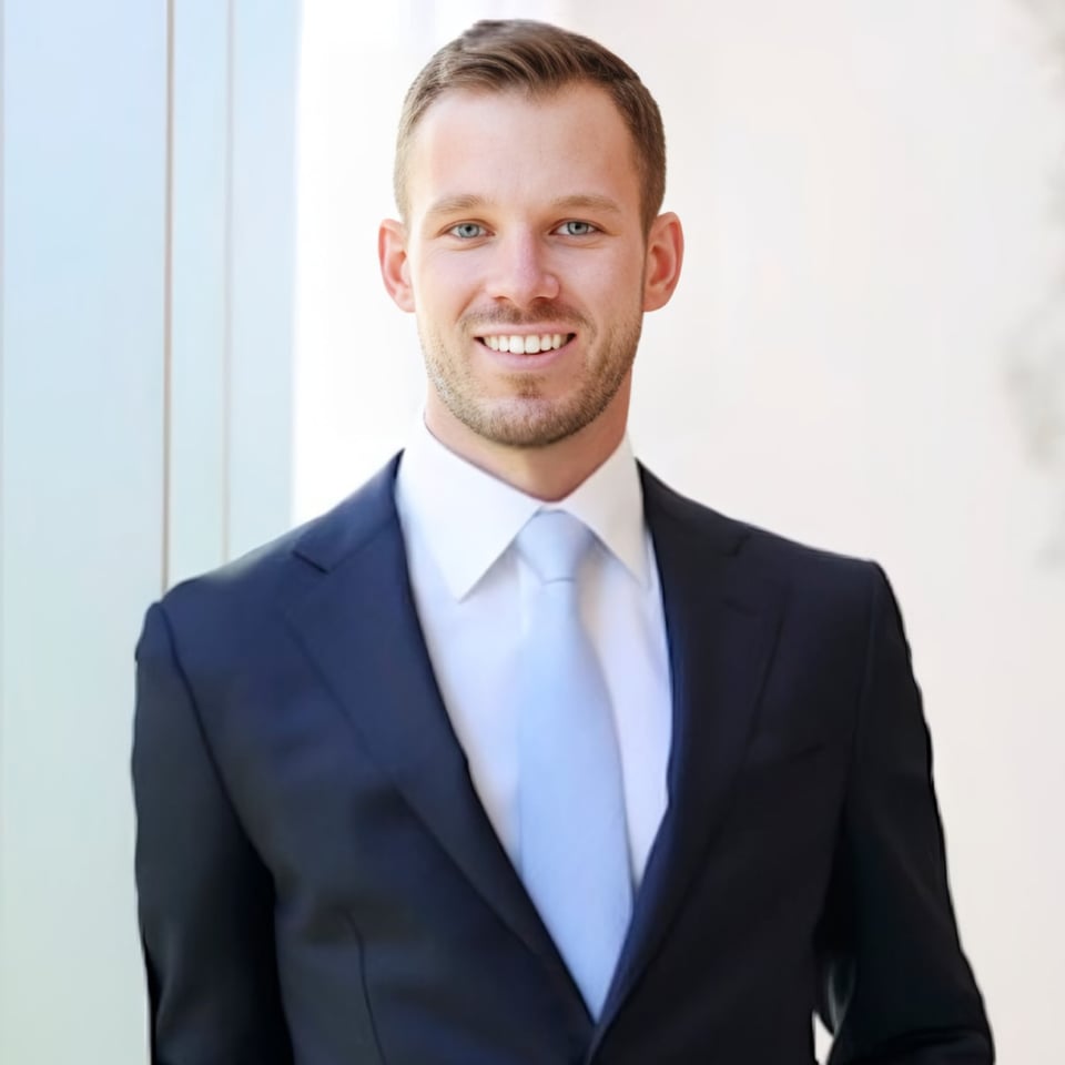 About Justin Daly - Leading Real Estate Broker in Chicago