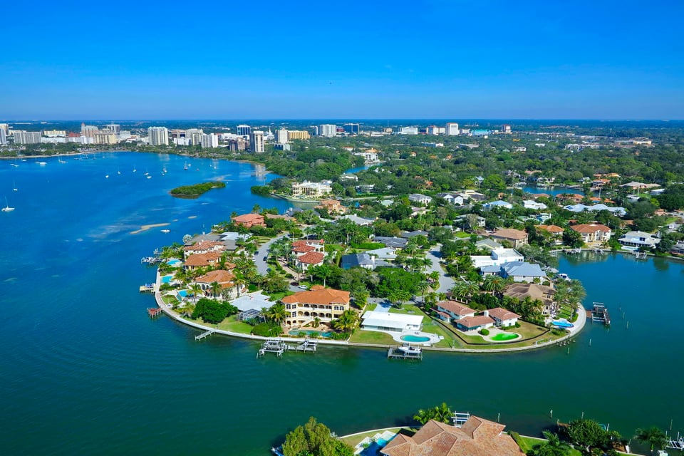 Harbor Acres | Neighborhood Guide