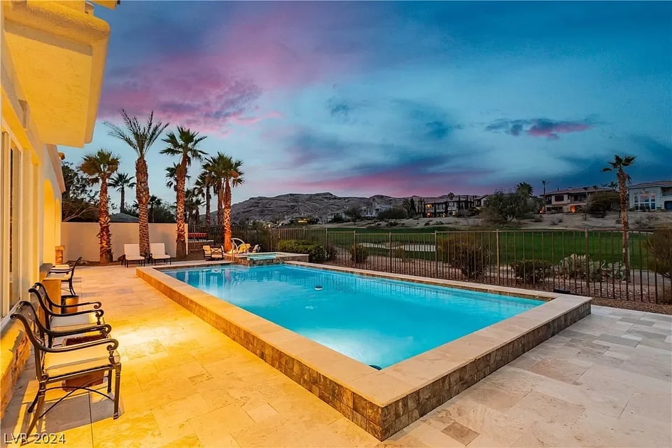 Red Rock Country Club Homes | Luxury Golf Living in Las Vegas