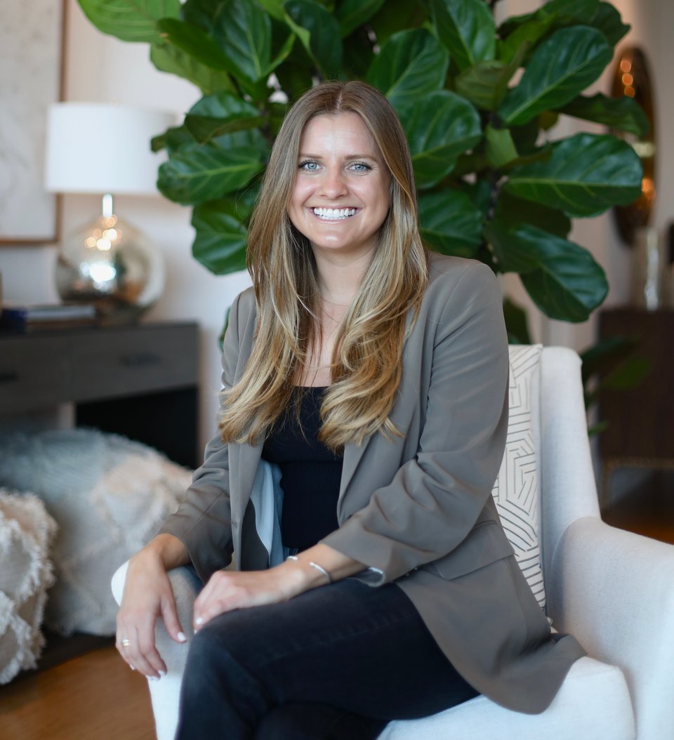 About Camille Perry | Gregg Lynn Team | Gregg Lynn Team