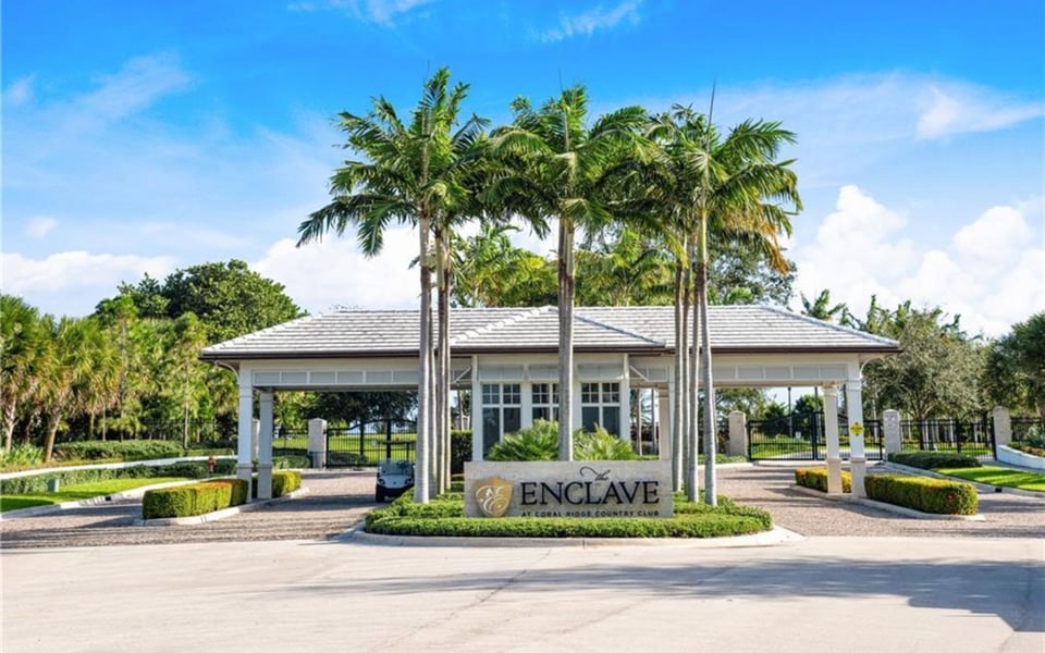 The Enclave at Coral Ridge Country Club | Neighborhood Guide