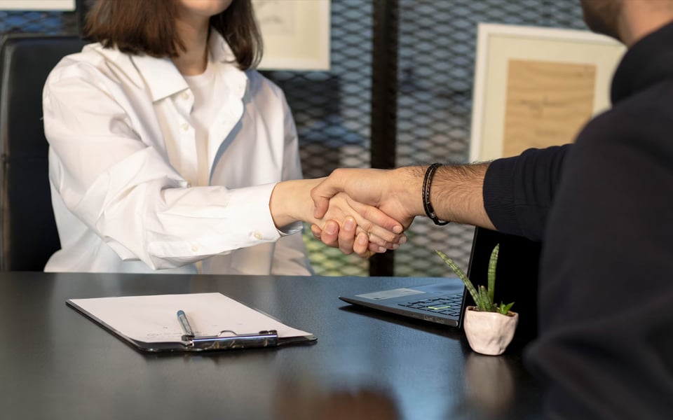 Looking to Buy? Reasons Why You Should Work With a Real Estate Agent ...