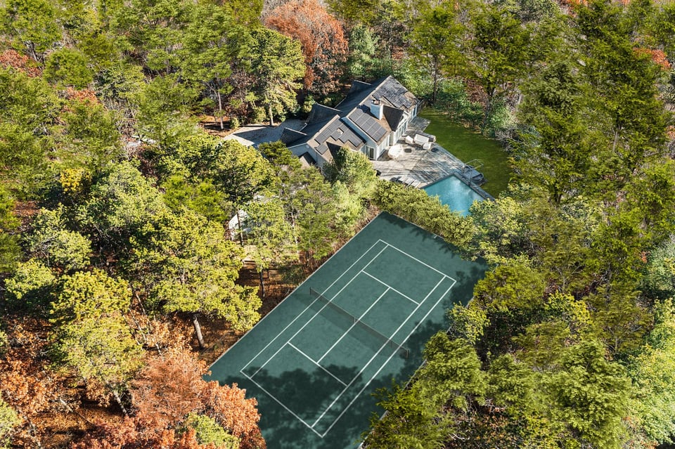 Wainscott with Tennis | Michael Petersohn | East Hampton Real Estate Agent