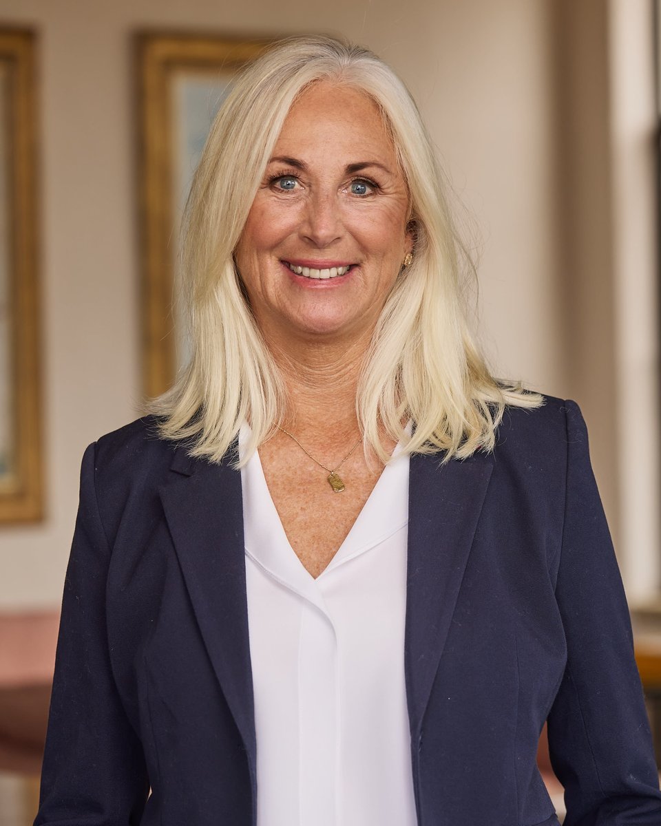 About Nancy Hamilton