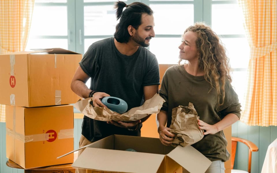 9 Tips To Make Moving Less Stressful | Blog | Joe Madge