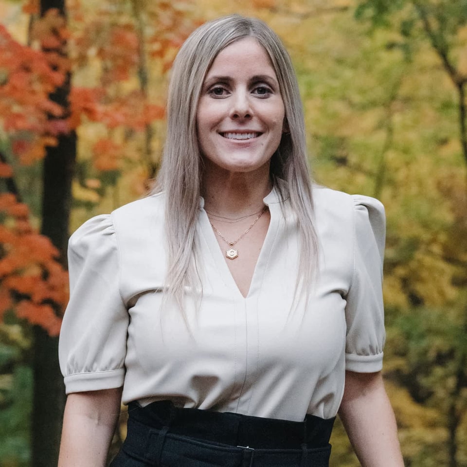About Courtney Smith | The Blackshaw Messel Group