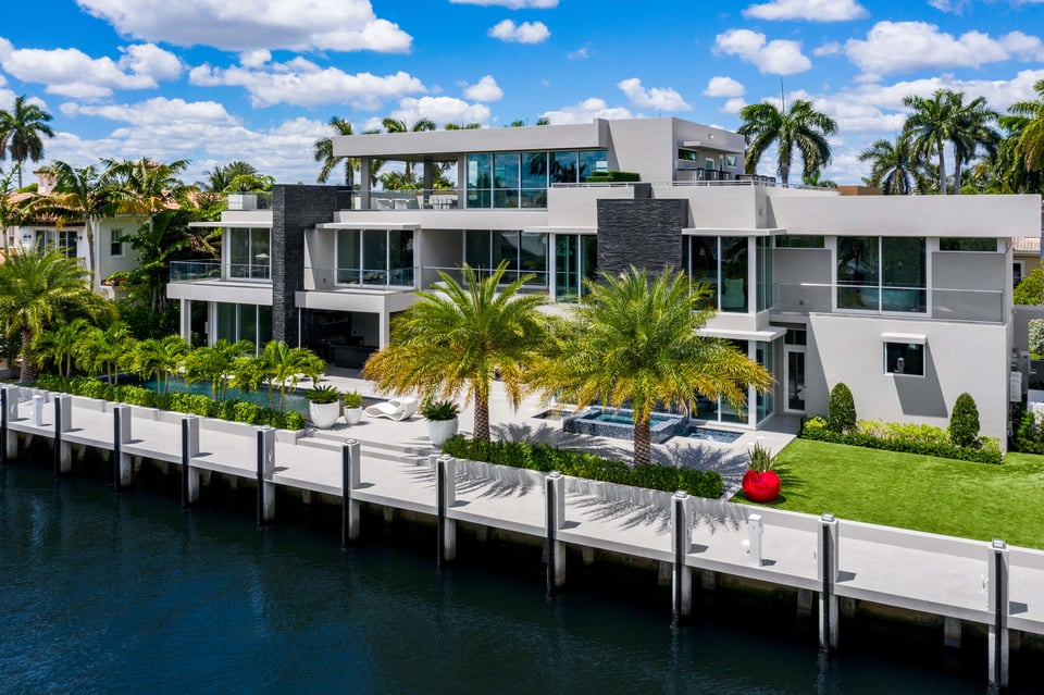 The Real Deal 650 Royal Way | Press & Media