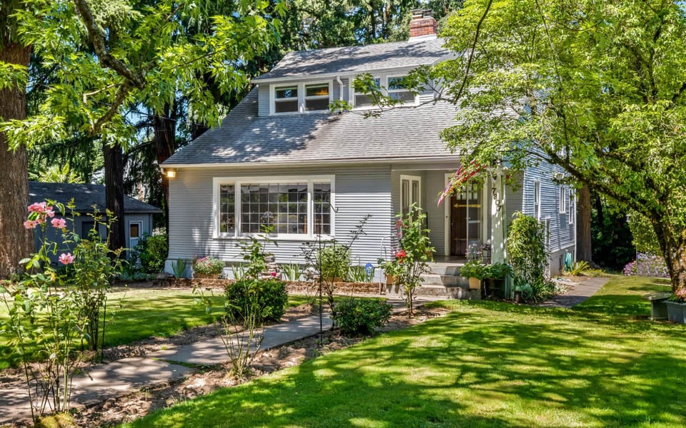 Fun Neighborhoods to Live in Portland Oregon Guide | Wings NW | Wings ...