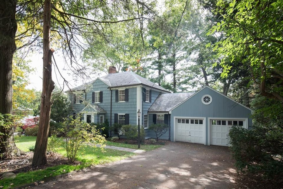 36 Beatrice Circle Belmont | Kendall Green Luce Team