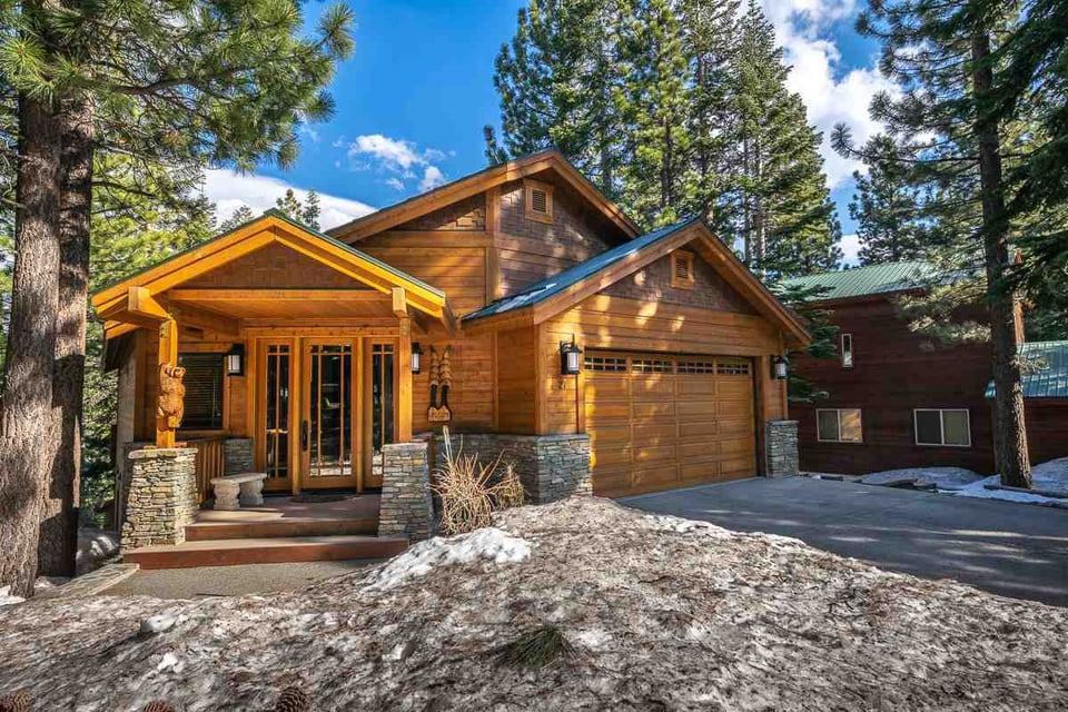 MLS# 200185 - 21 Kelley Road, Mammoth Lakes, CA 93546