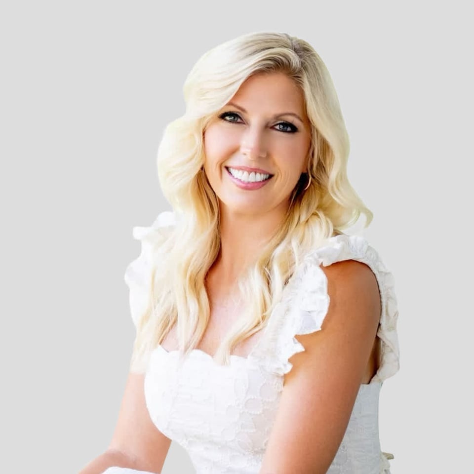 Andrea Meadows | Broker | Hill Spooner & Elliott, Inc.