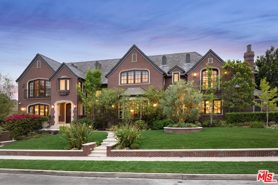 Cresta Drive Estate | LA Luxuries | Los Angeles Luxury Vacation & Rentals