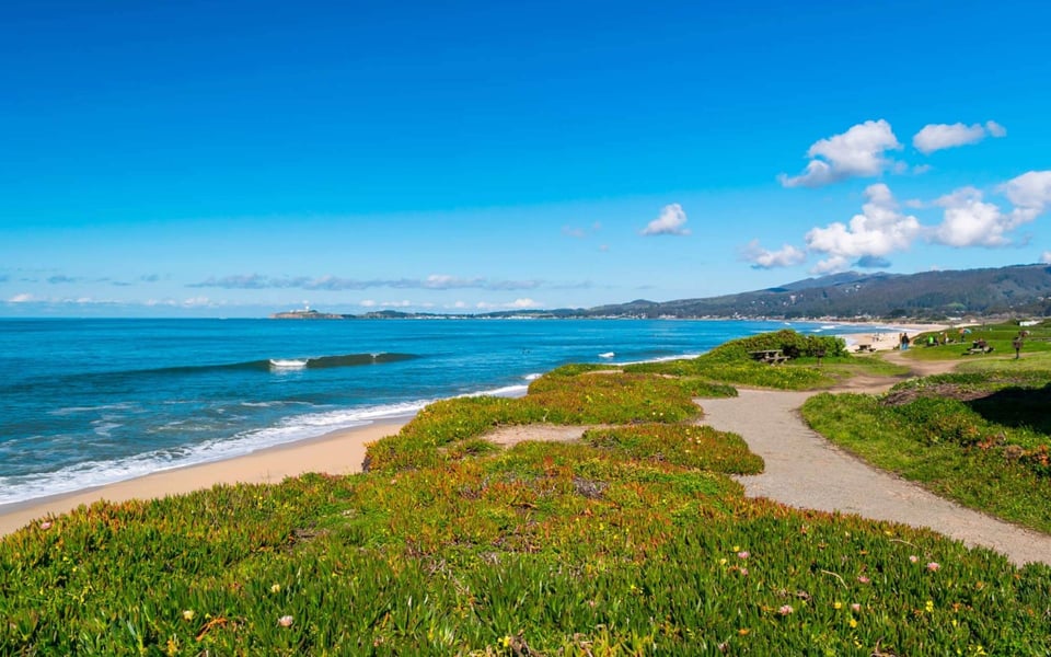 Half Moon Bay - Rise Homes