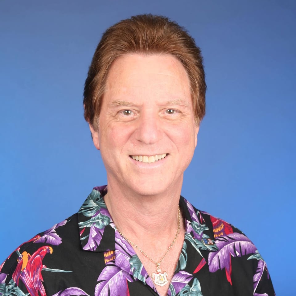 About Howard Richmond