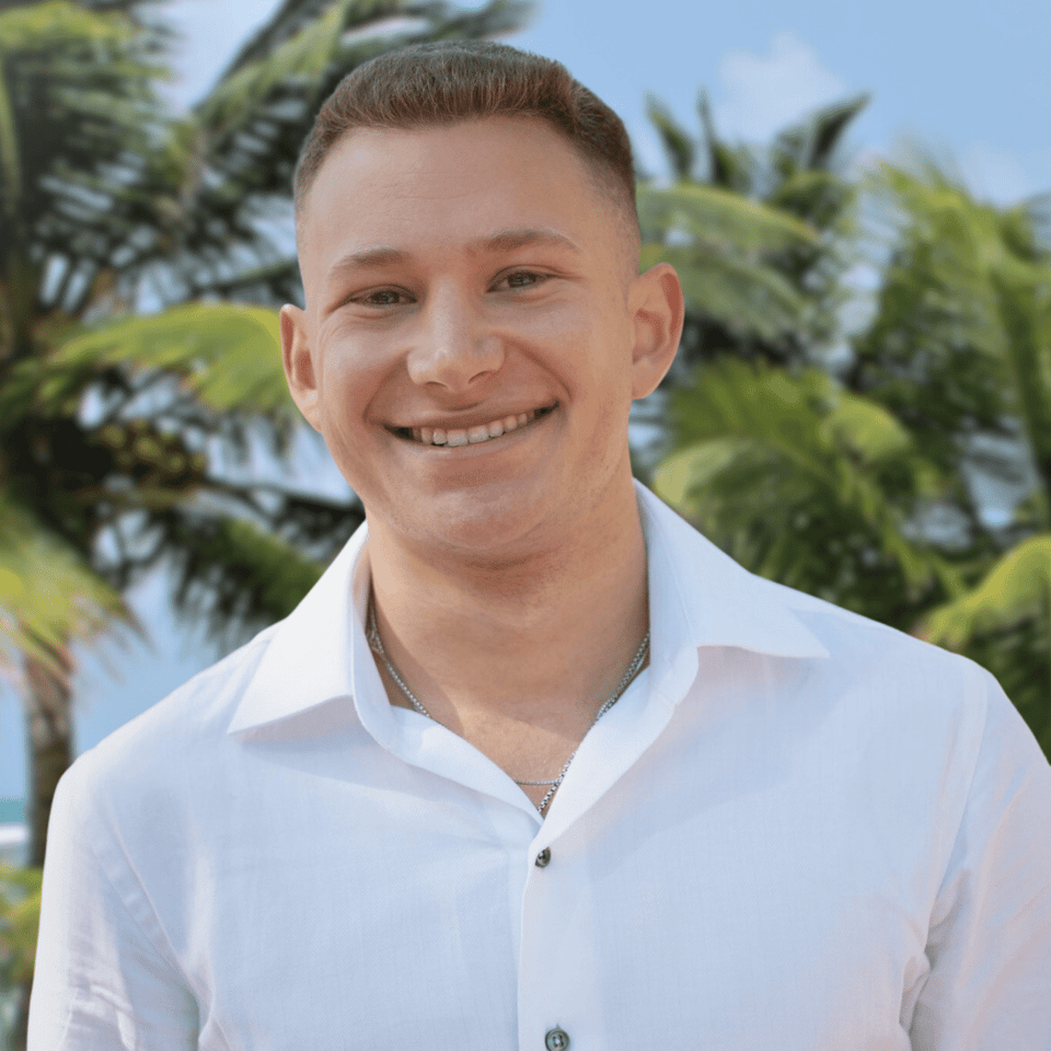 Dylan Srebnick | Tim Elmes Group | Waterfront Estates | Tim Elmes