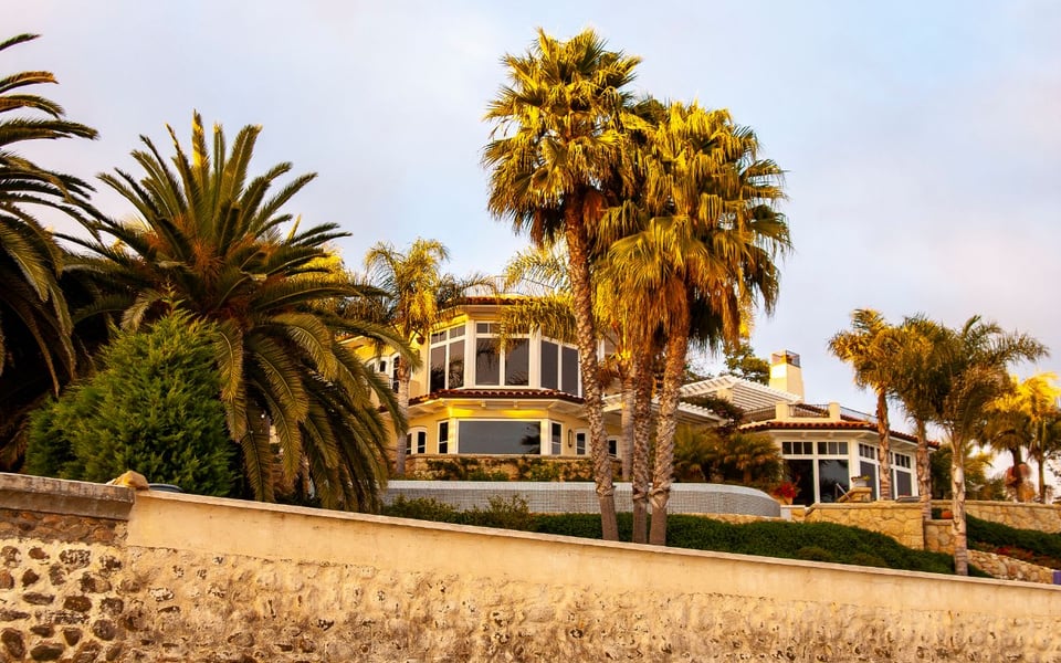 Montecito Shore | Neighborhood Guide | Kendrick Guehr