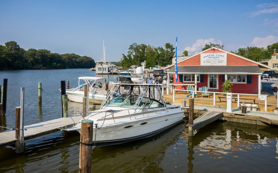 Easton | Neighborhood Guide | Debbie Mangold Lipscomb