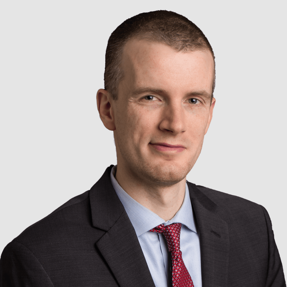 About Alex Stewart | SRA Signature Realty Agents