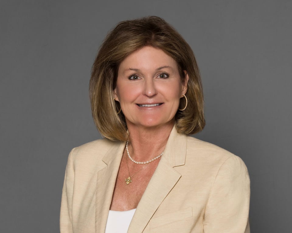 Christy Dean | Arizona Luxury Real Estate Experts | ROCO Luxury Homes
