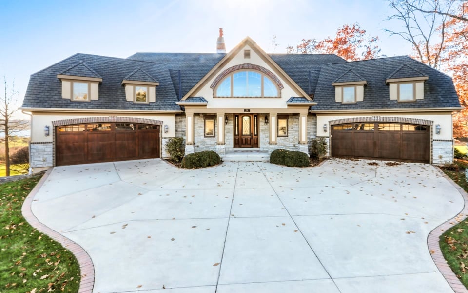 4 Best Neighborhoods to Live in Lake Geneva | Janis Hartley