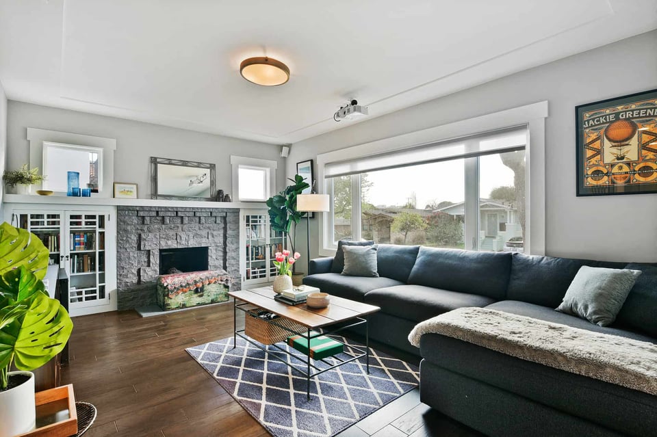 Modern Berkeley Craftsman with Golden Duplex - District Homes