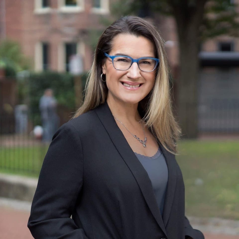 Discover Karrie Gavin | Team Leader of the Karrie Gavin Group