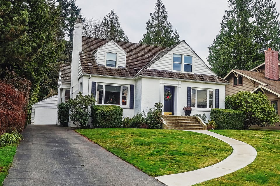 Crown Hill | Neighborhood Guide