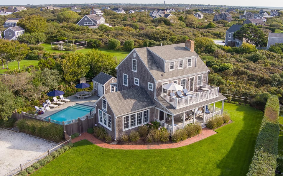 Living on Nantucket: Island Life & Homes