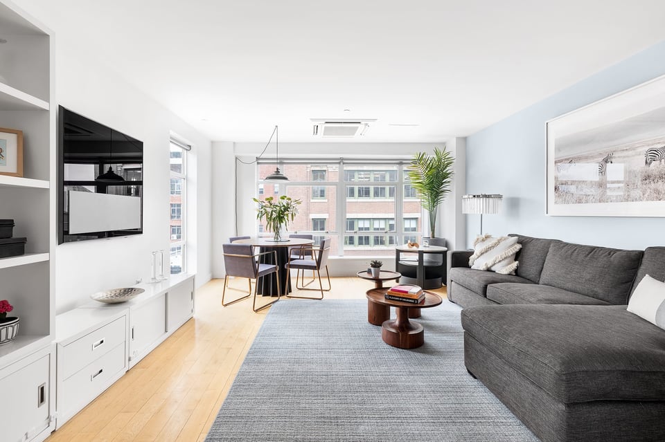 206 Front St, #6C | The Mendelis Saliba Team