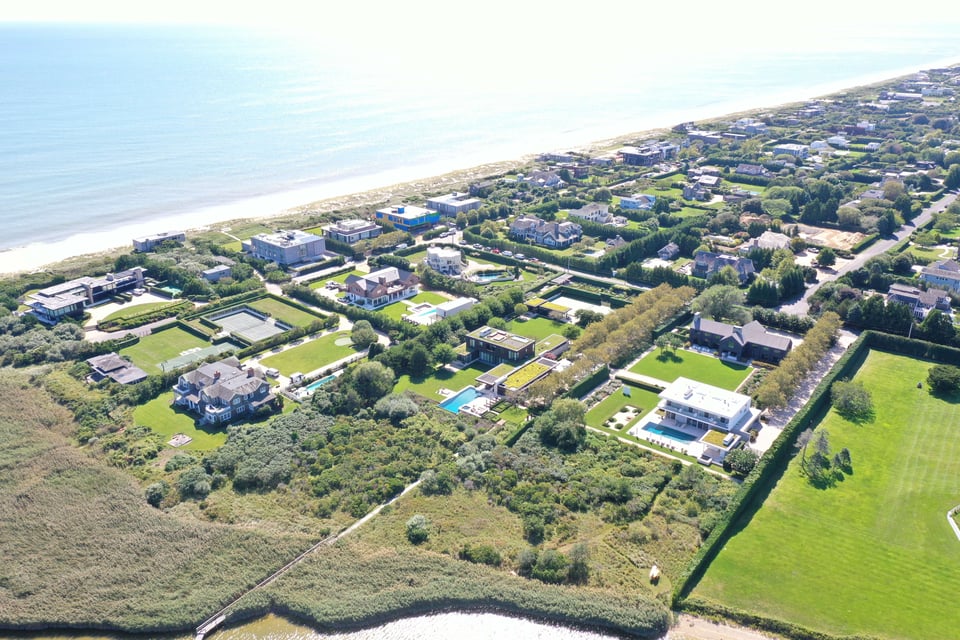 Bridgehampton, NY Neighborhood Guide | Bill Williams