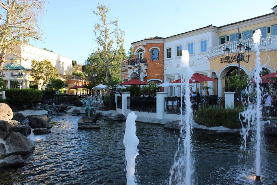 Calabasas | Neighborhood | Shari Schiff Real Estate Team