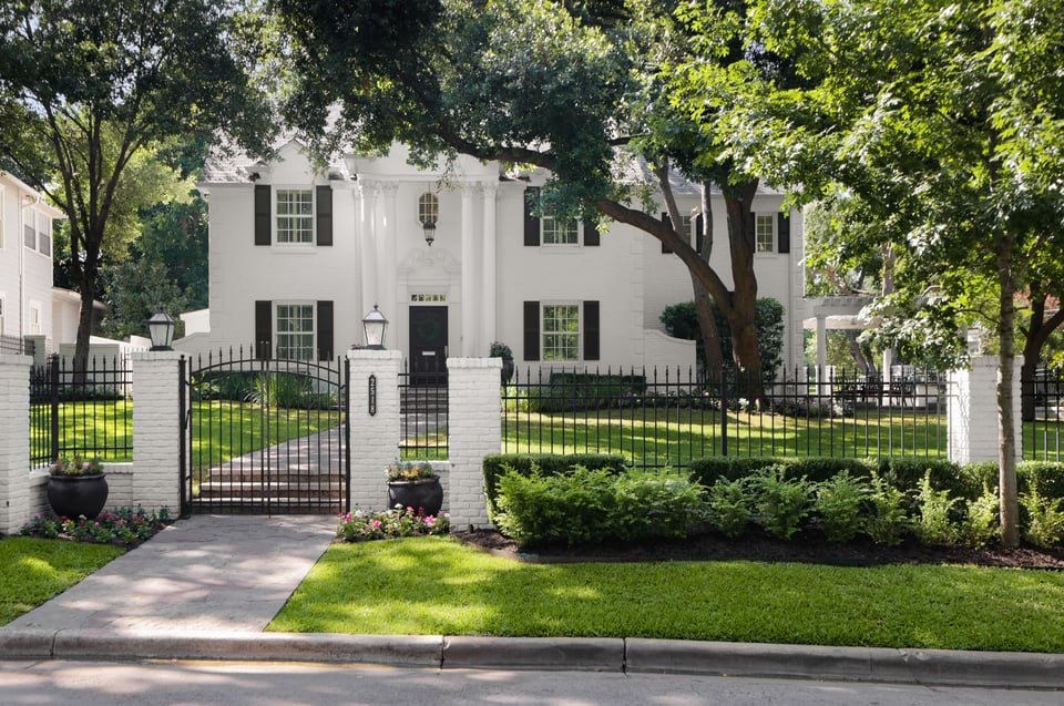 2518 Wooldridge Drive | Classic Pemberton Heights Residence