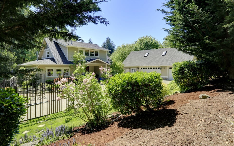 Goldens Bridge - Tranquil Living Near Majestic Waters, NY Real Estate ...