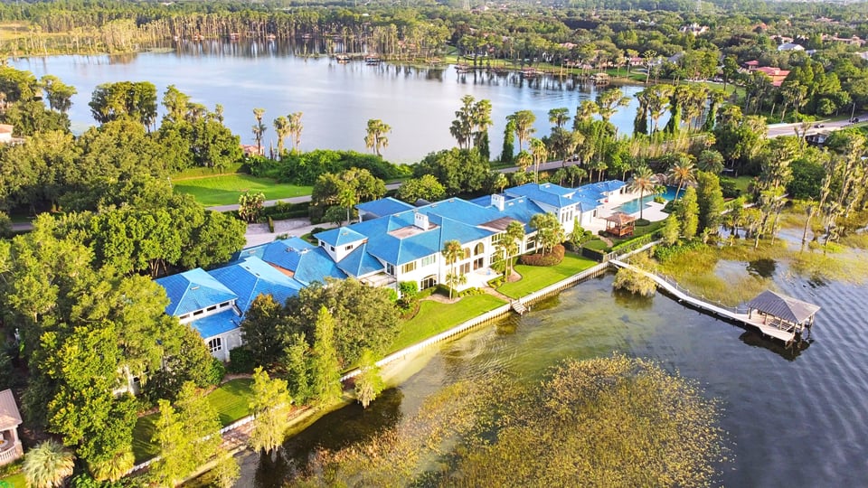 Lake Butler Sound / Isle Worth | Neighborhood Guide | Valstar Realty