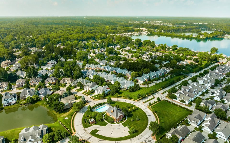 Carmel | Neighborhood Guide | Deboor Group